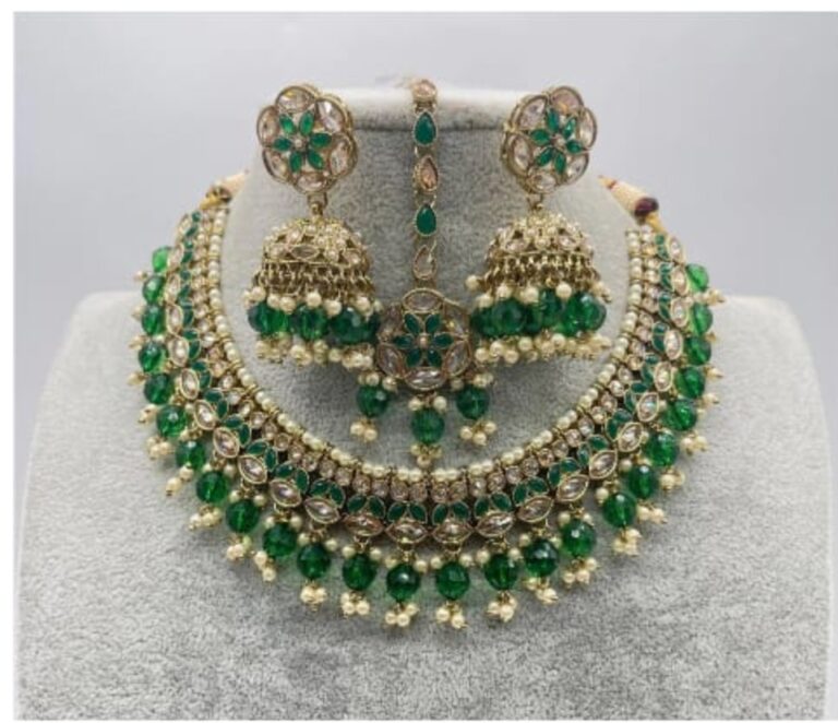 What is Scrim Fabric? A Complete Guide to Its Features and Uses ...